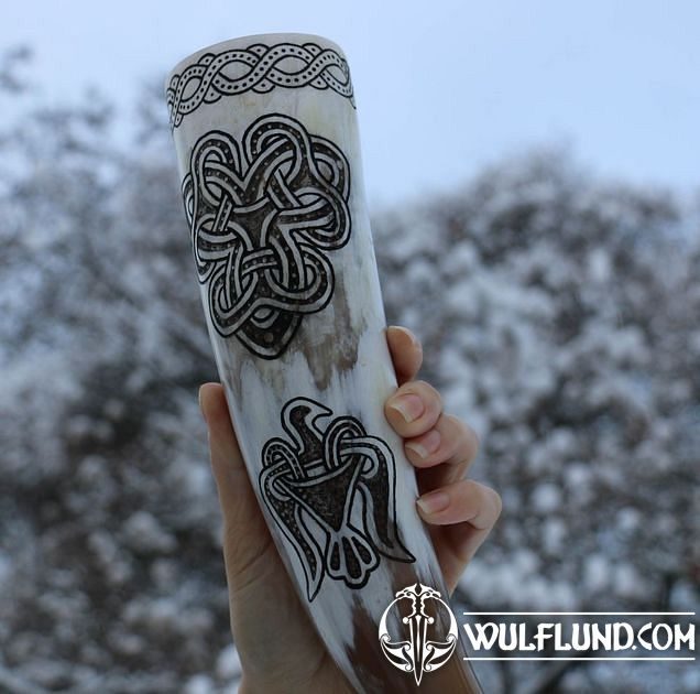 CROW, Gnezdovo, engraved Viking horn - 0.4 L Dragnor drinking horns ...