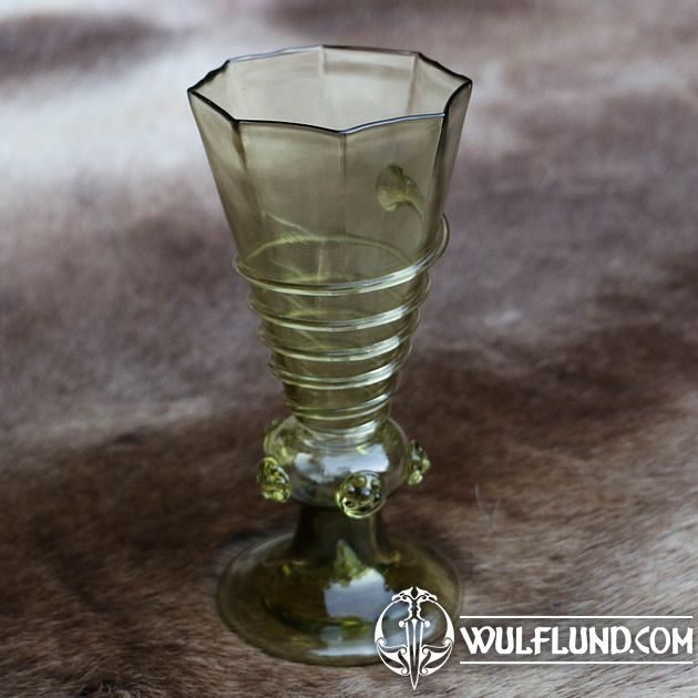 OCTAGON - Renaissance Green Forest Glass - Set of 2 historical glass ...