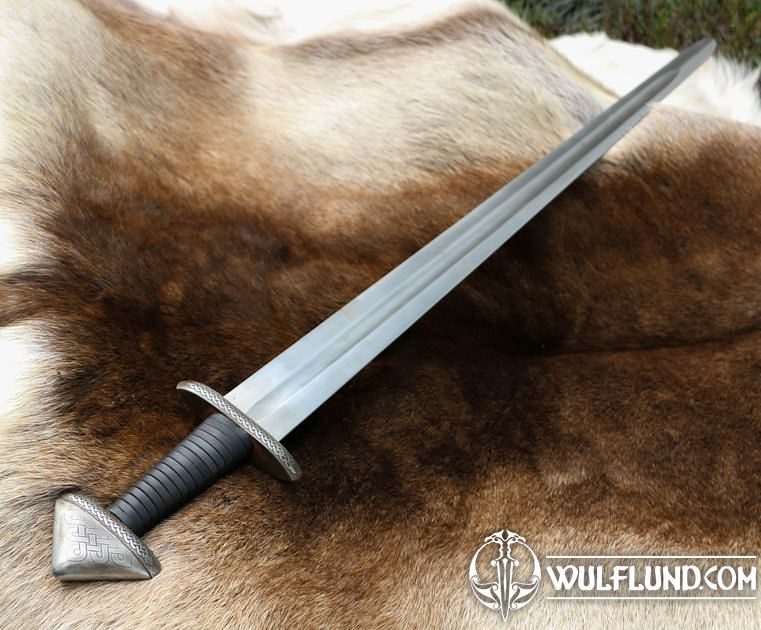 BORG, Viking Sword, etched and blunt Arma Epona Viking swords Swords ...