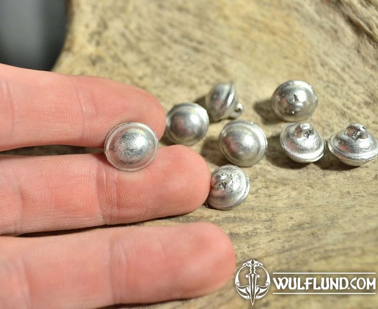 TIN BUTTON, 17th Century, thirty years war accessories for costumes ...