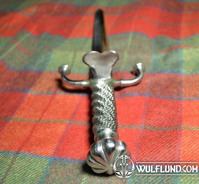 RENAISSANCE DAGGER with heart guard, museum replica Swordfight daggers ...