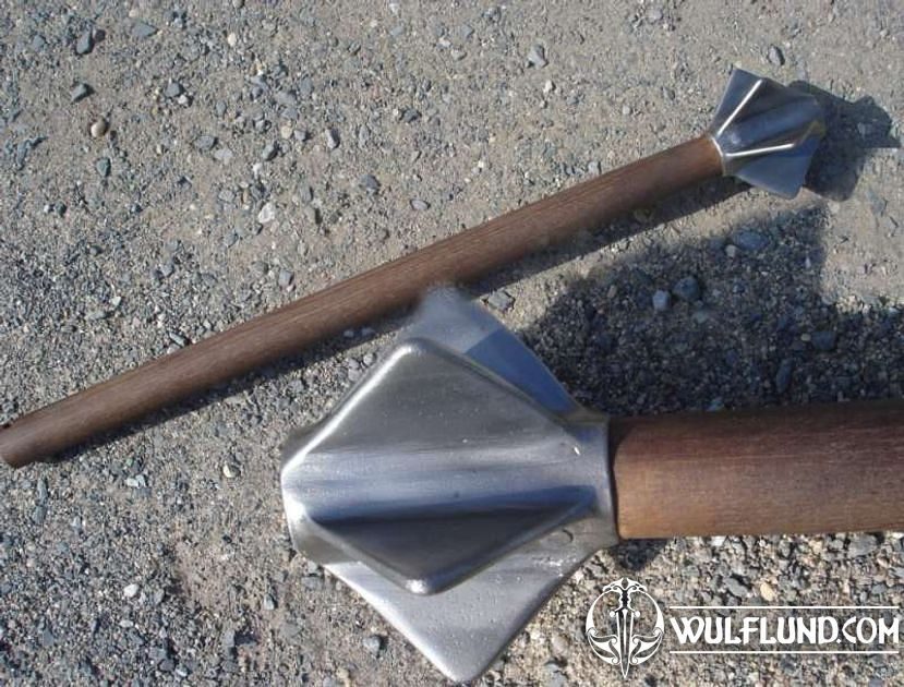 FLANGED MACES Nous faisons revivre l'histoire