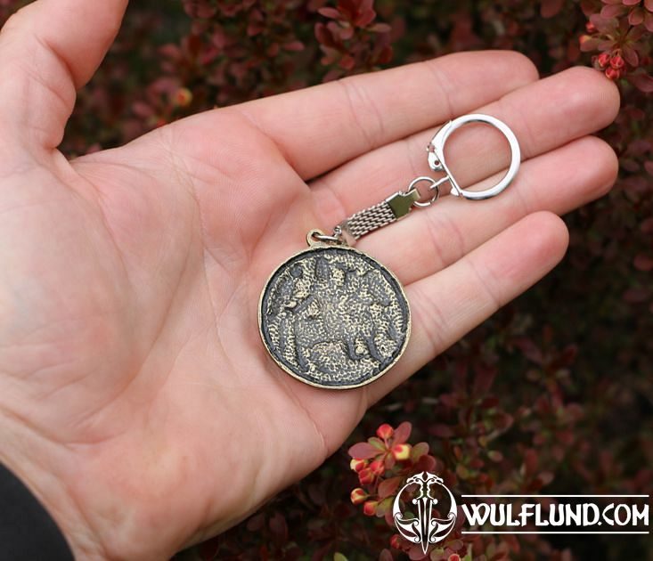 MEDIEVAL FALCONER Moravia Magna zinc Keychain Drakkaria keychains ...