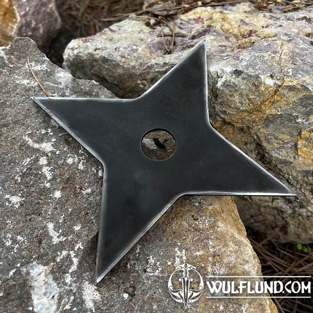 Hira Shuriken Drakkaria Japanese throwing weapons Throwing weapons ...