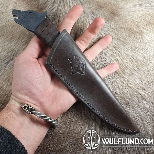 LEATHER Sheath with embossed Wolf Drakkaria Historical knives Knives ...