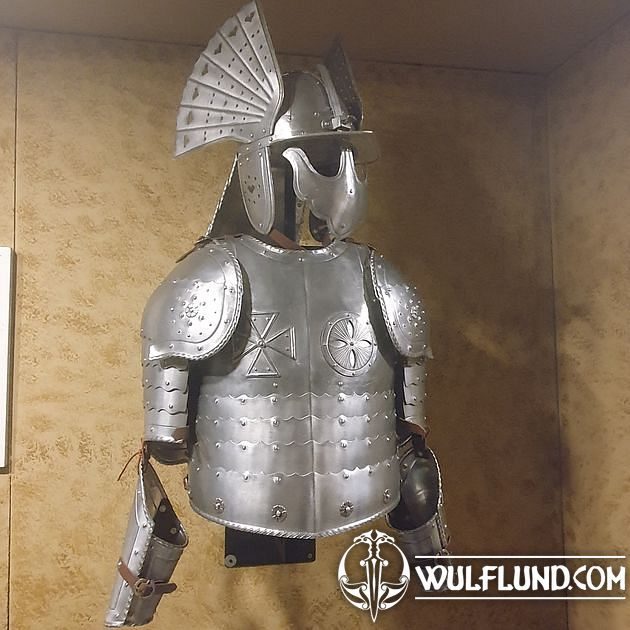 POLISH HUSAR, half-armour Suits of Armour Armour Wulflund.com ...
