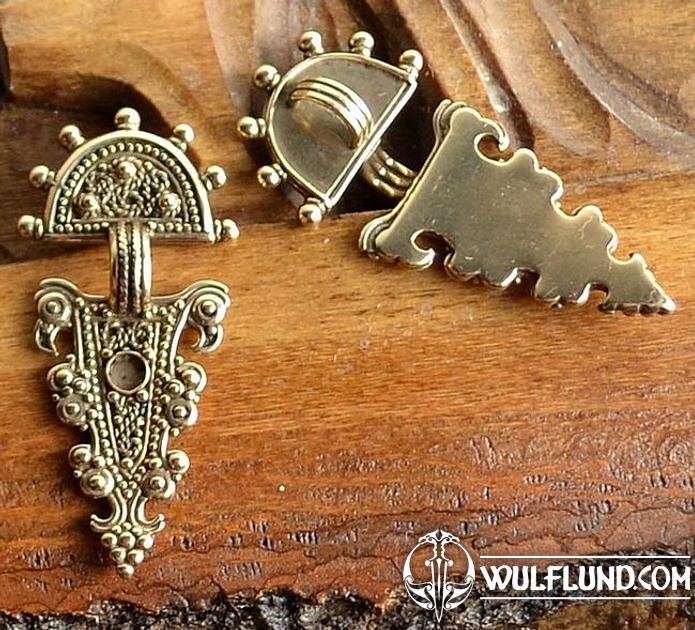 EAGLE HEADS, early medieval fibula remade as a pendant, bronze ...