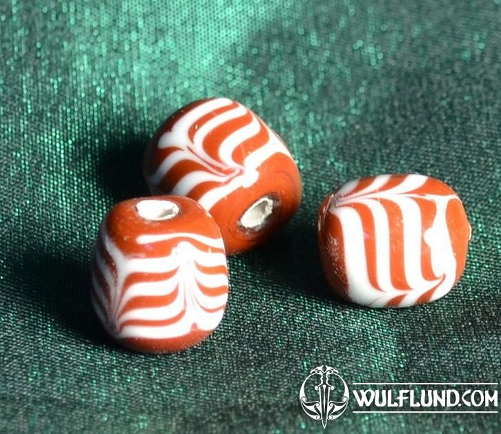 Perles de verre, des répliques, Mérovingiens, France perles de verre ...