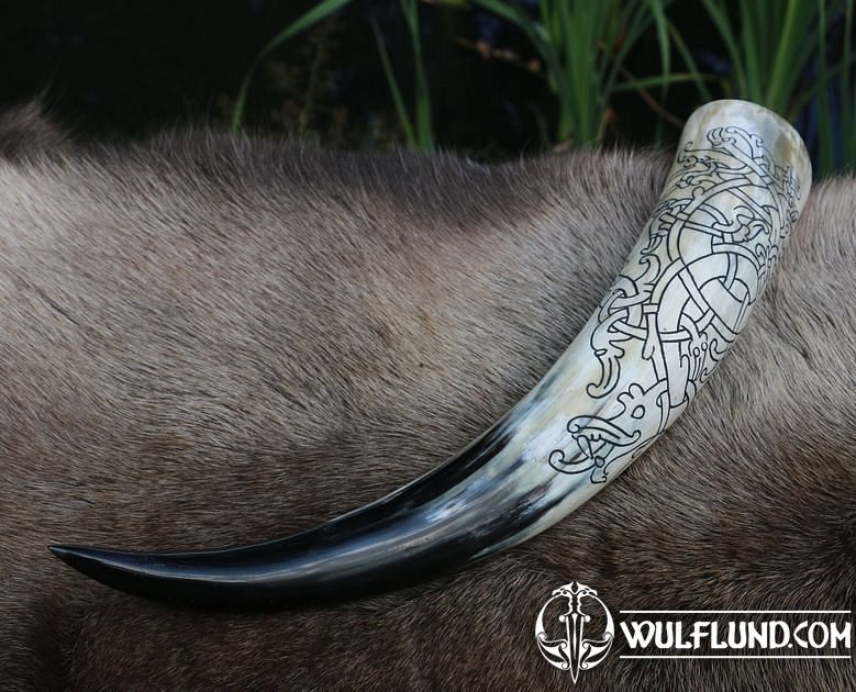 RINGERIKE - Dragon, carved drinking horn Dragnor drinking horns Horn ...