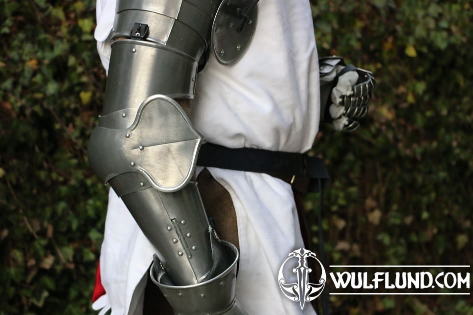 King's Guard - Medieval Knight - costume rental Drakkaria costume ...