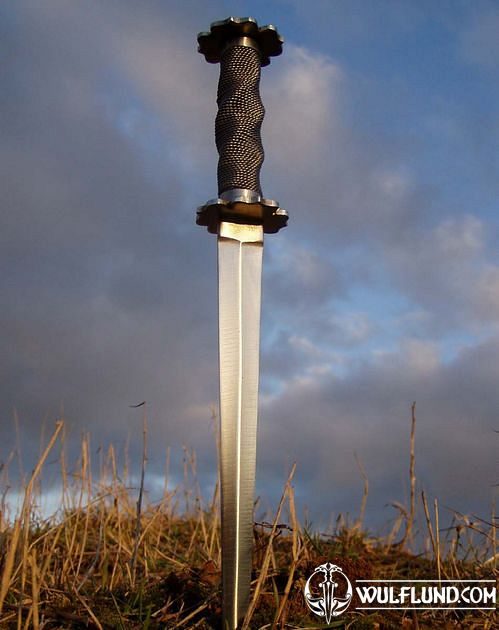 GOTHIC DAGGER - XXXVII costume and collectors’ daggers daggers, Weapons ...