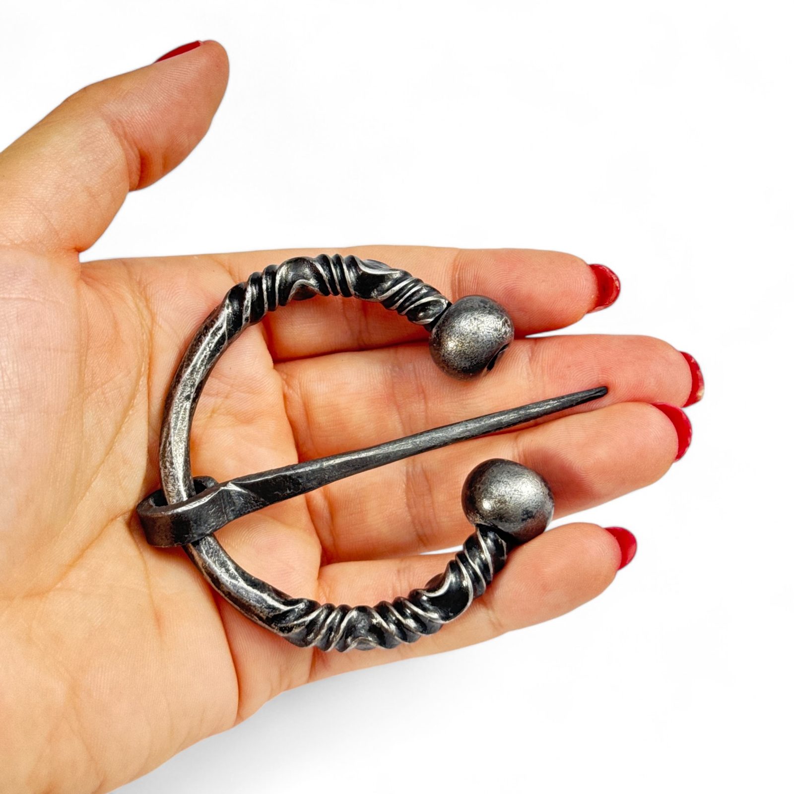 Cloak buckle forged, luxury Wulflund