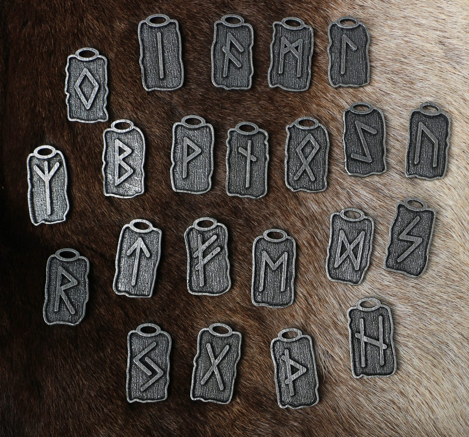 AMULET RUNES - Futhark, wholesale set, zinc Wulflund
