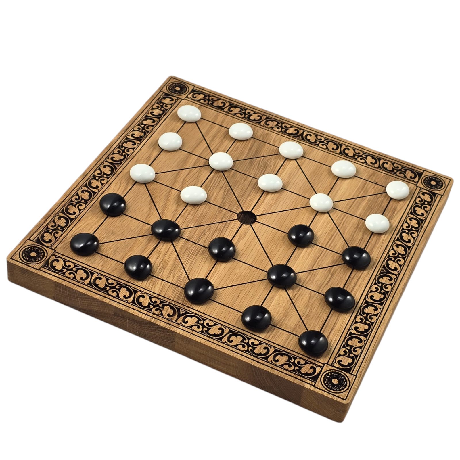 Alquerque, the medieval game of kings - game board and playing stones Wulflund