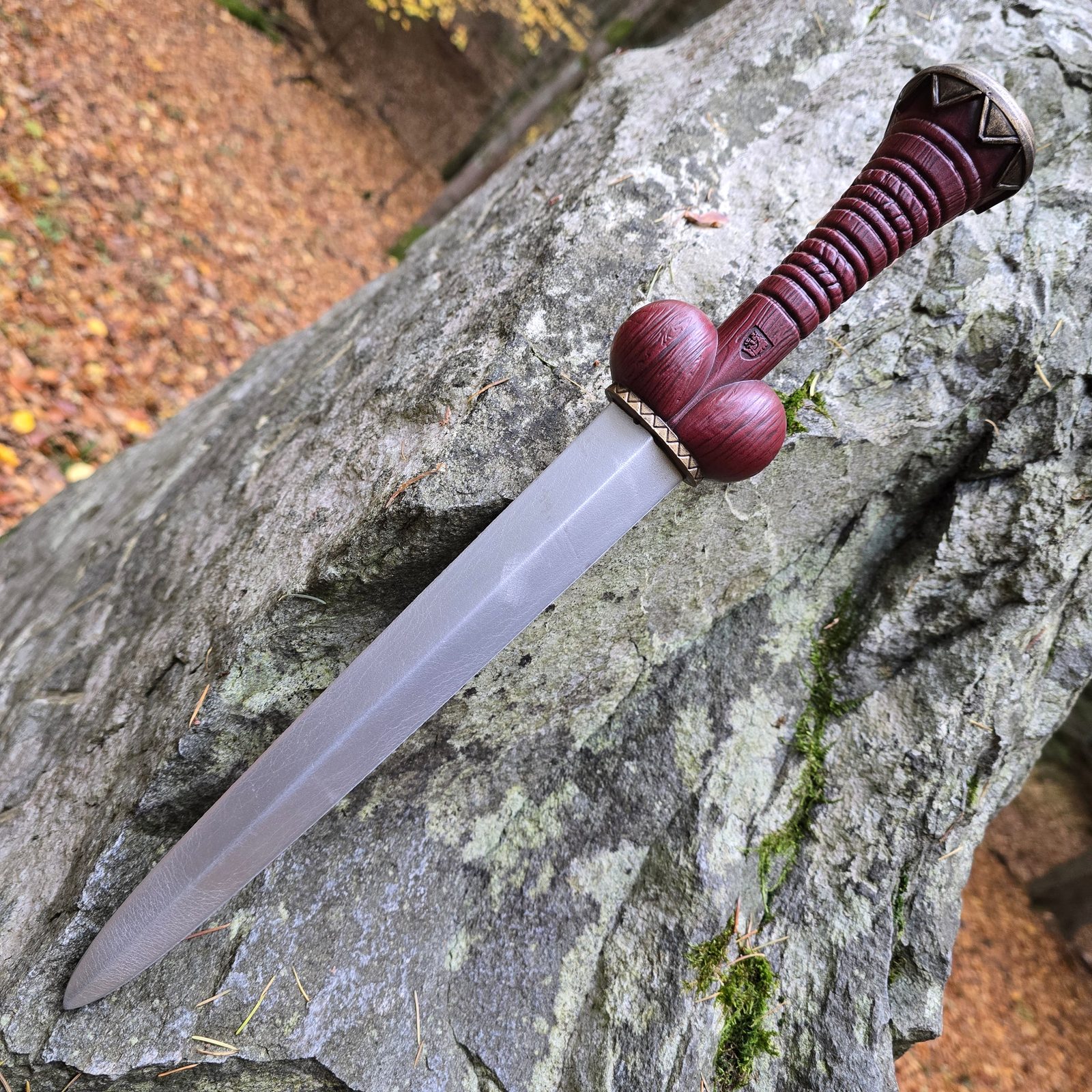 Brunswick's Bollock Dagger Official Kingdom Come Deliverance II Dagger ...