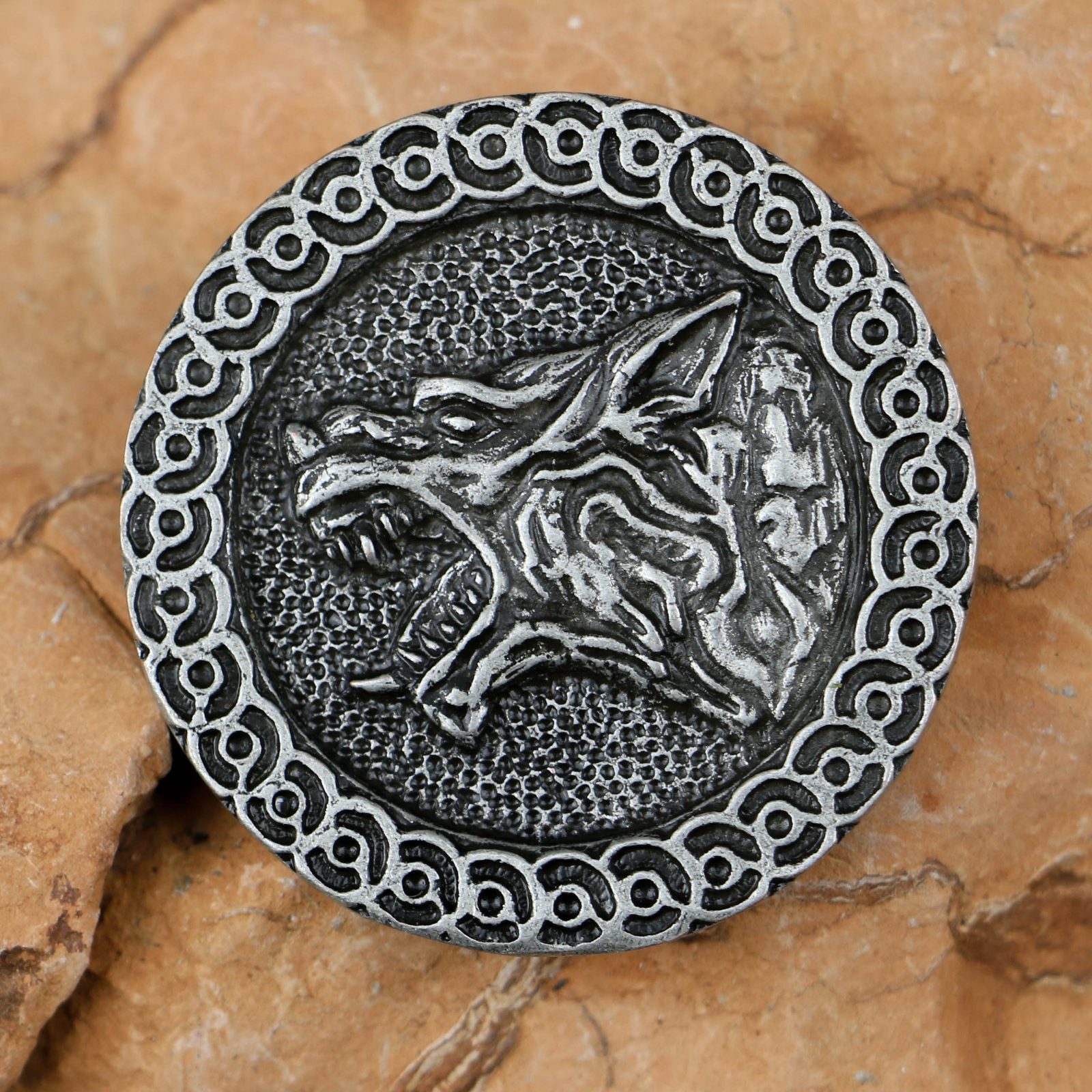 SLAVIC WOLF Pendant, zinc Drakkaria Slavic amulets Zinc amulets ...