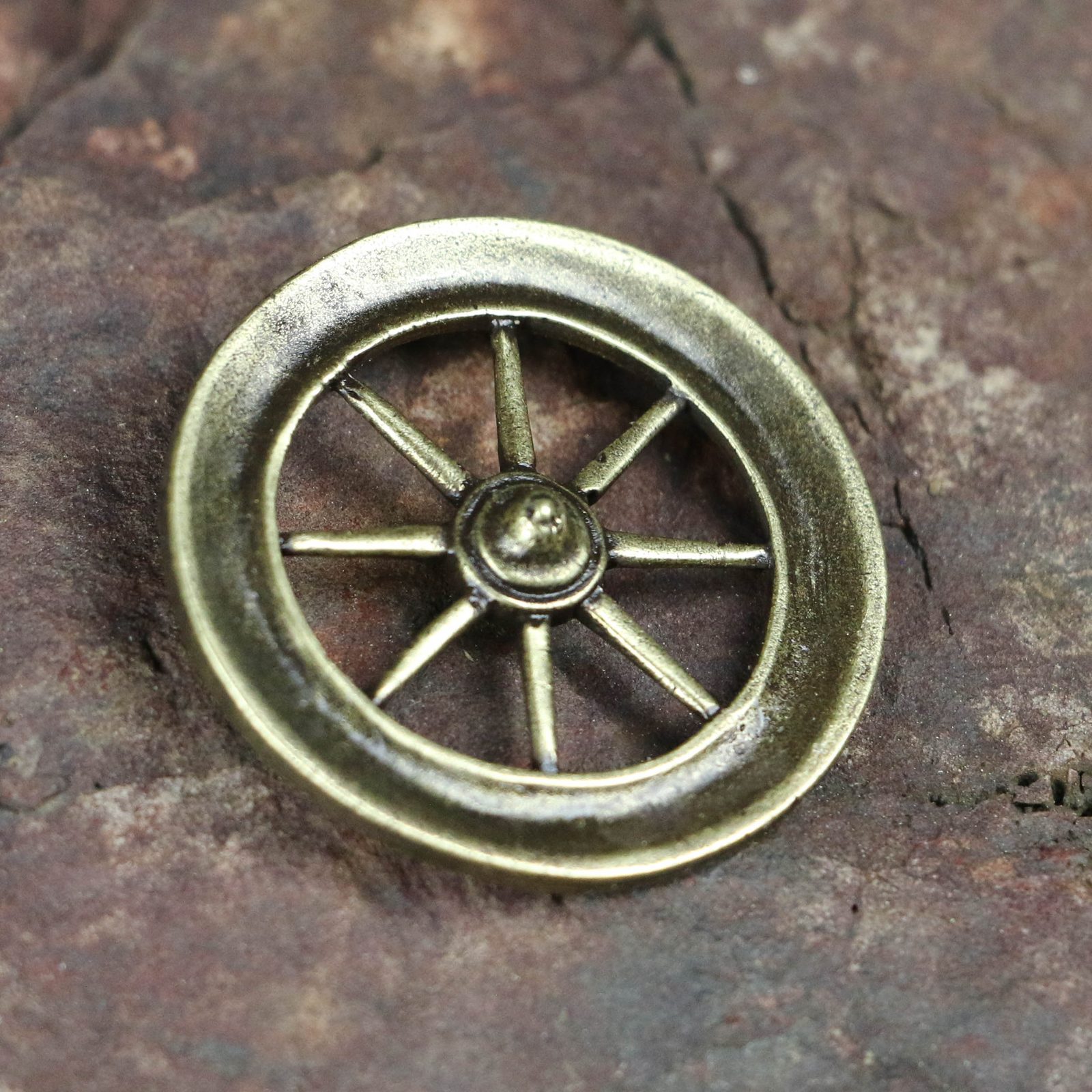 TARANIS WHEEL, Celtic Sun, zinc, antique brass Drakkaria All pendants ...