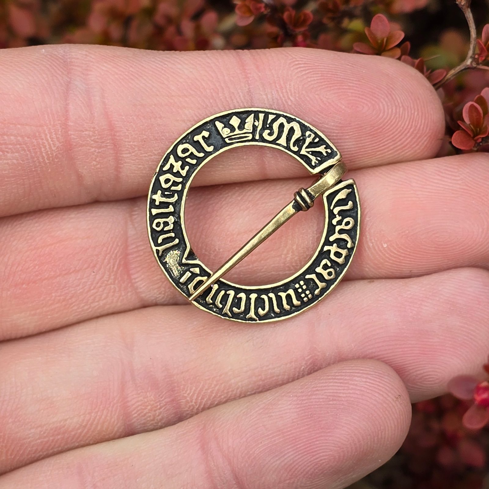 MEDIEVAL BROOCH, 1350 - 1450, France Wulflund