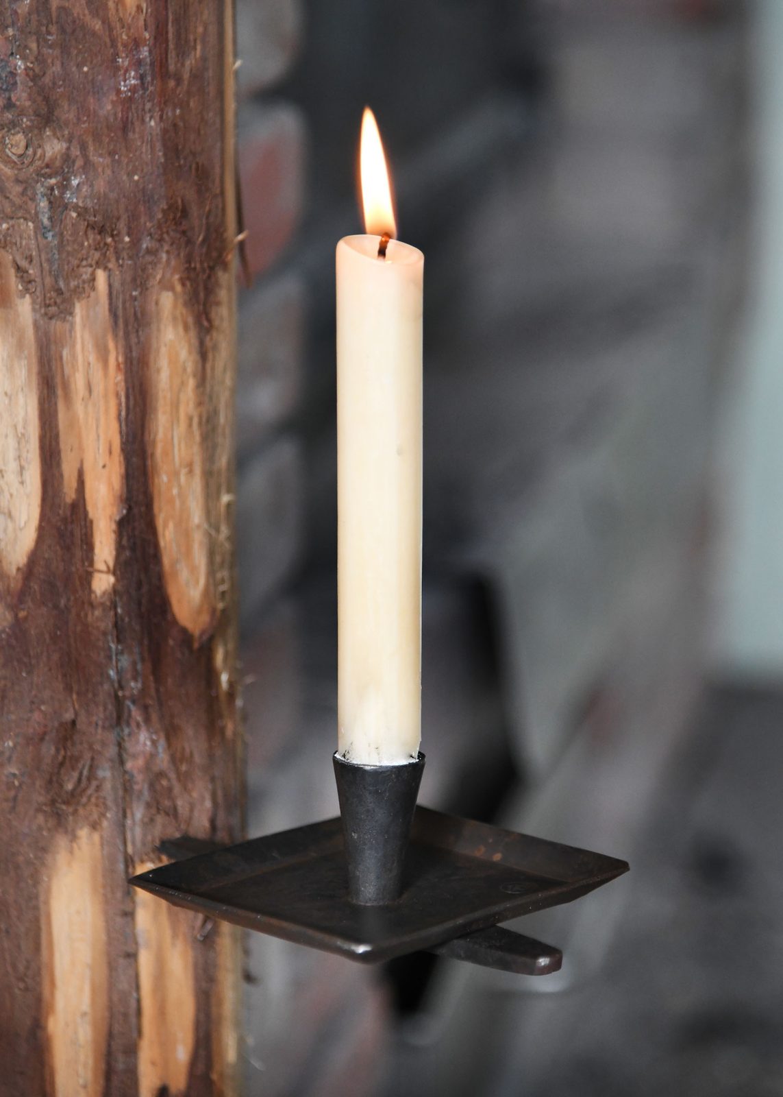 Forged medieval wall sconce Wulflund