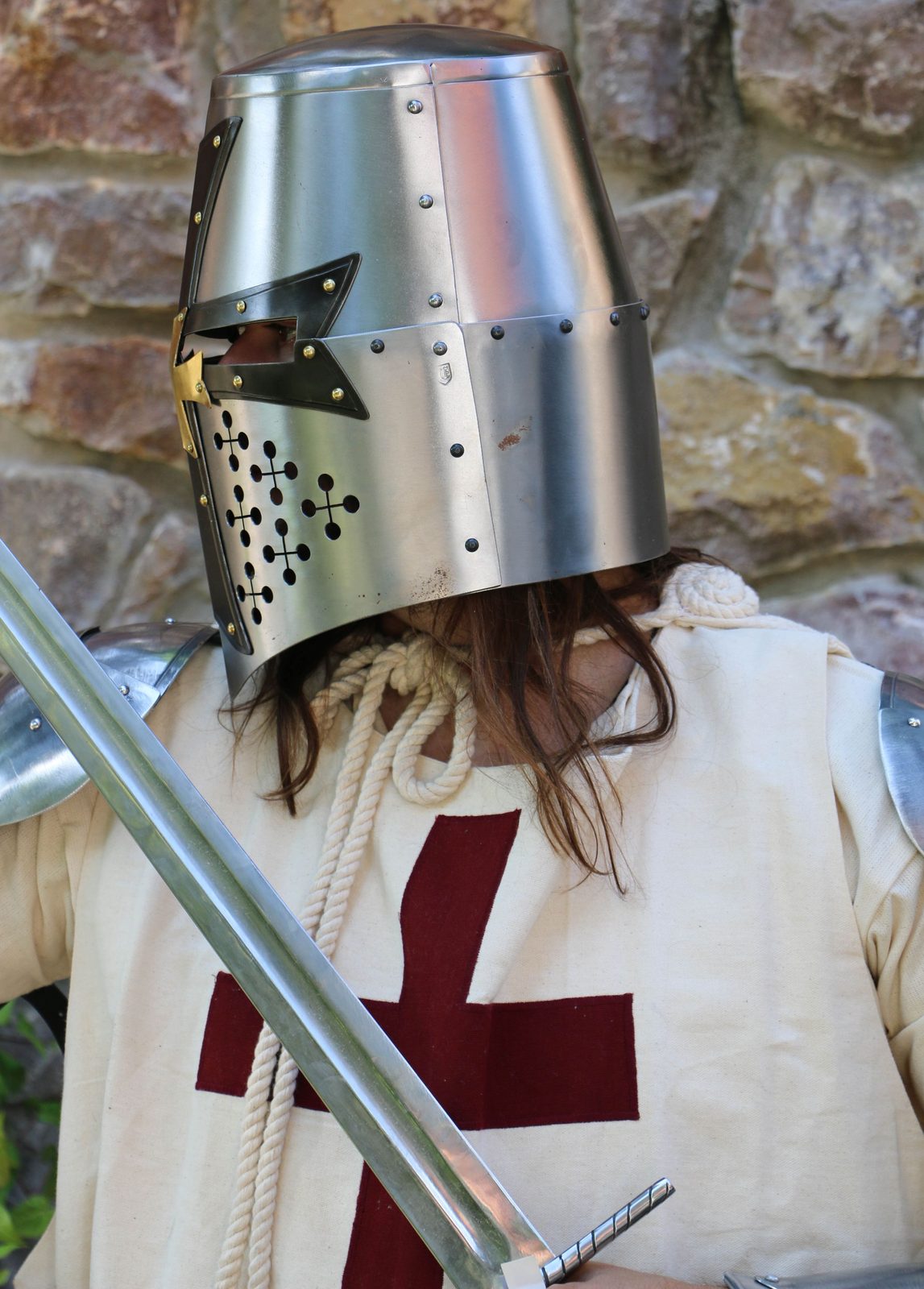 TEMPLAR GRANDMASTER, costume - COSTUME RENTAL Drakkaria costume rentals ...