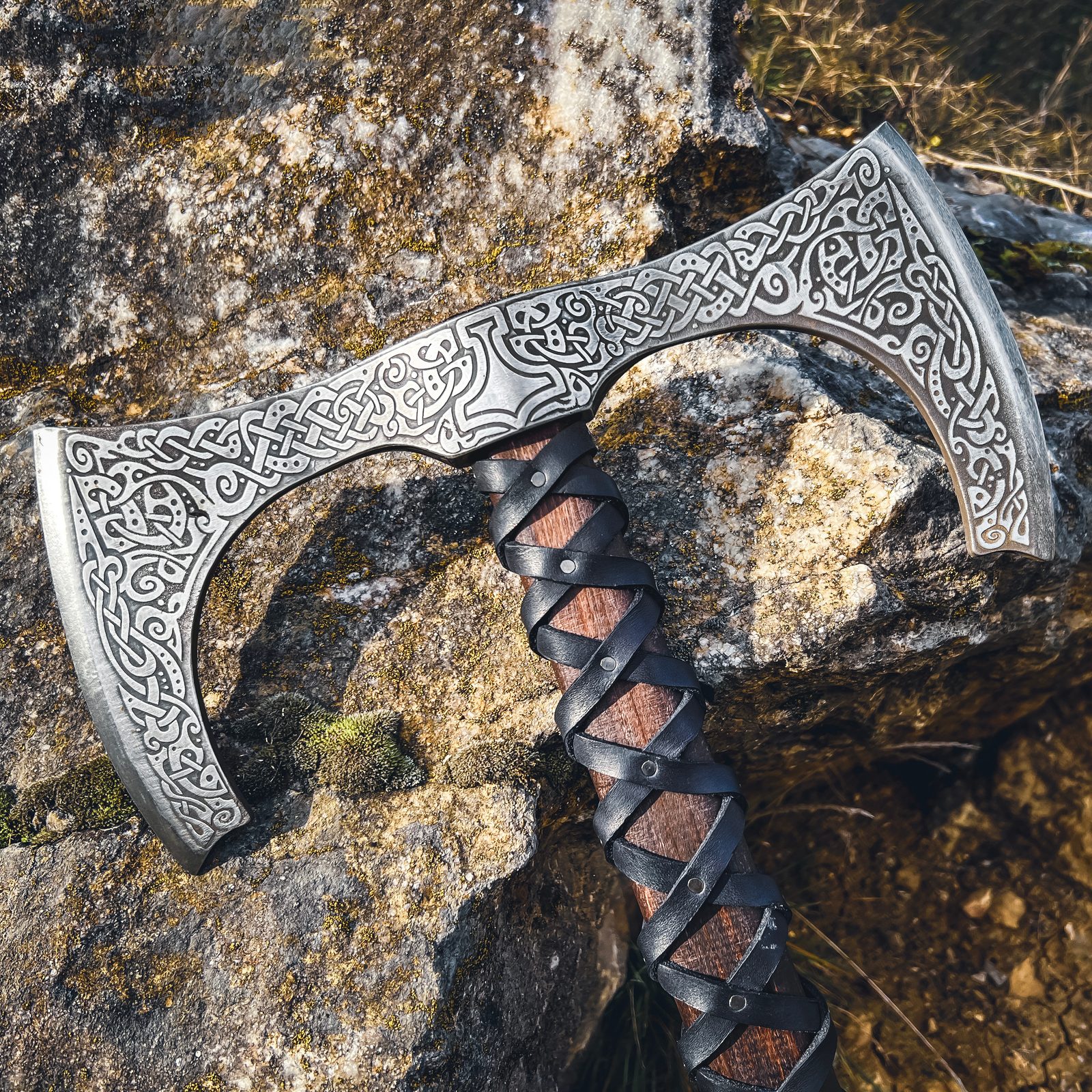 MJOLLNIR etched Thor's Hammer - Axe Wulflund