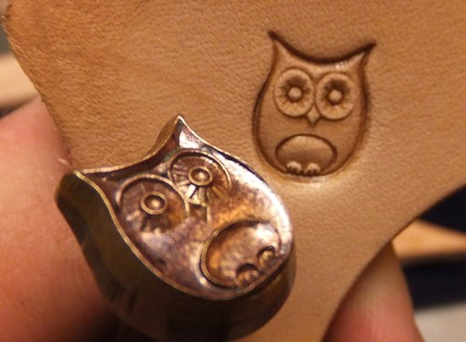 OWL, leather stamp | Owls Wulflund