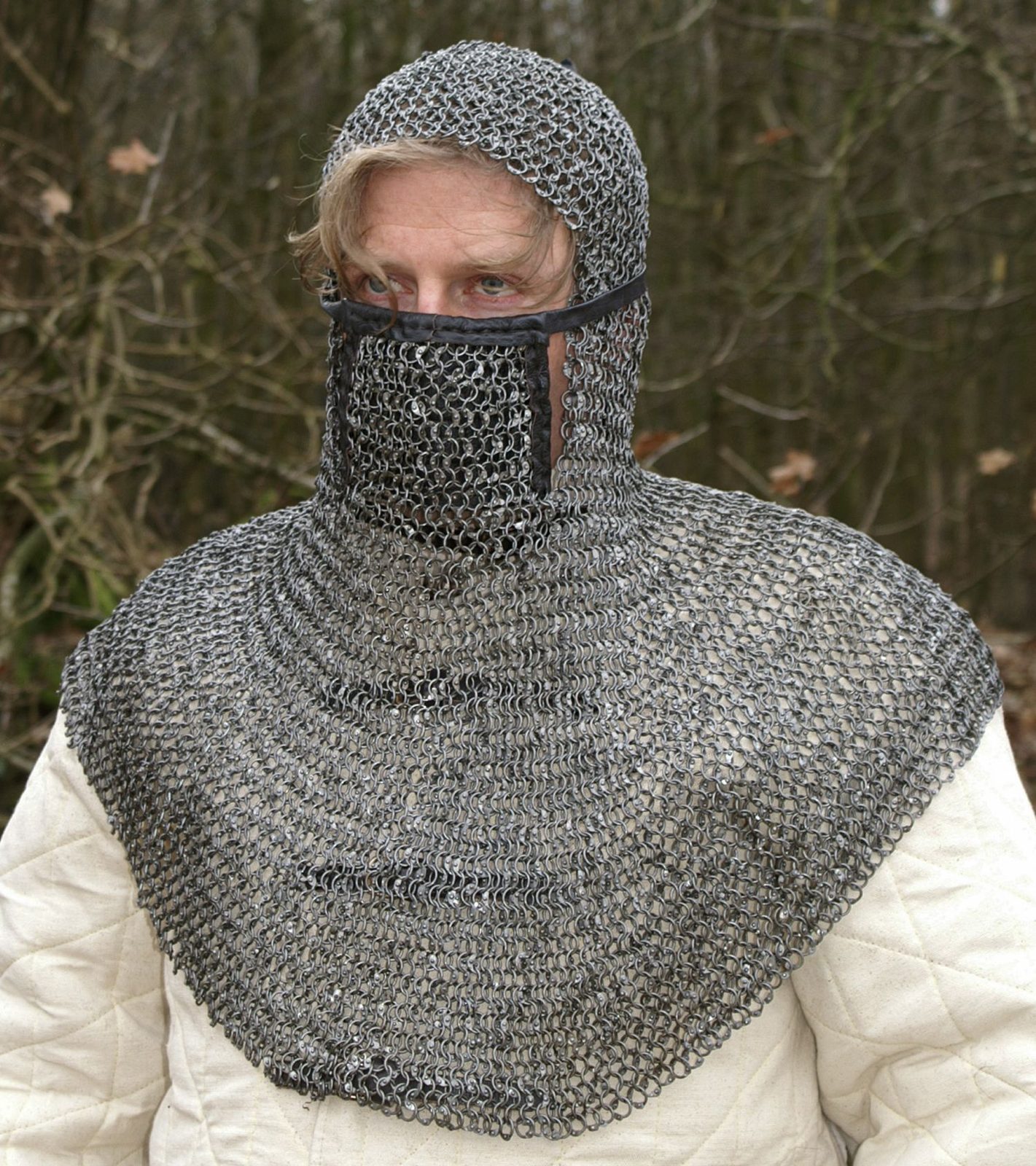 Ring riveted hood, 8mm Wulflund