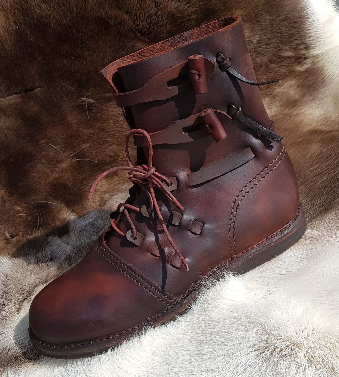 EARLY MEDIEVAL ANKLE SHOES, custom made Wulflund