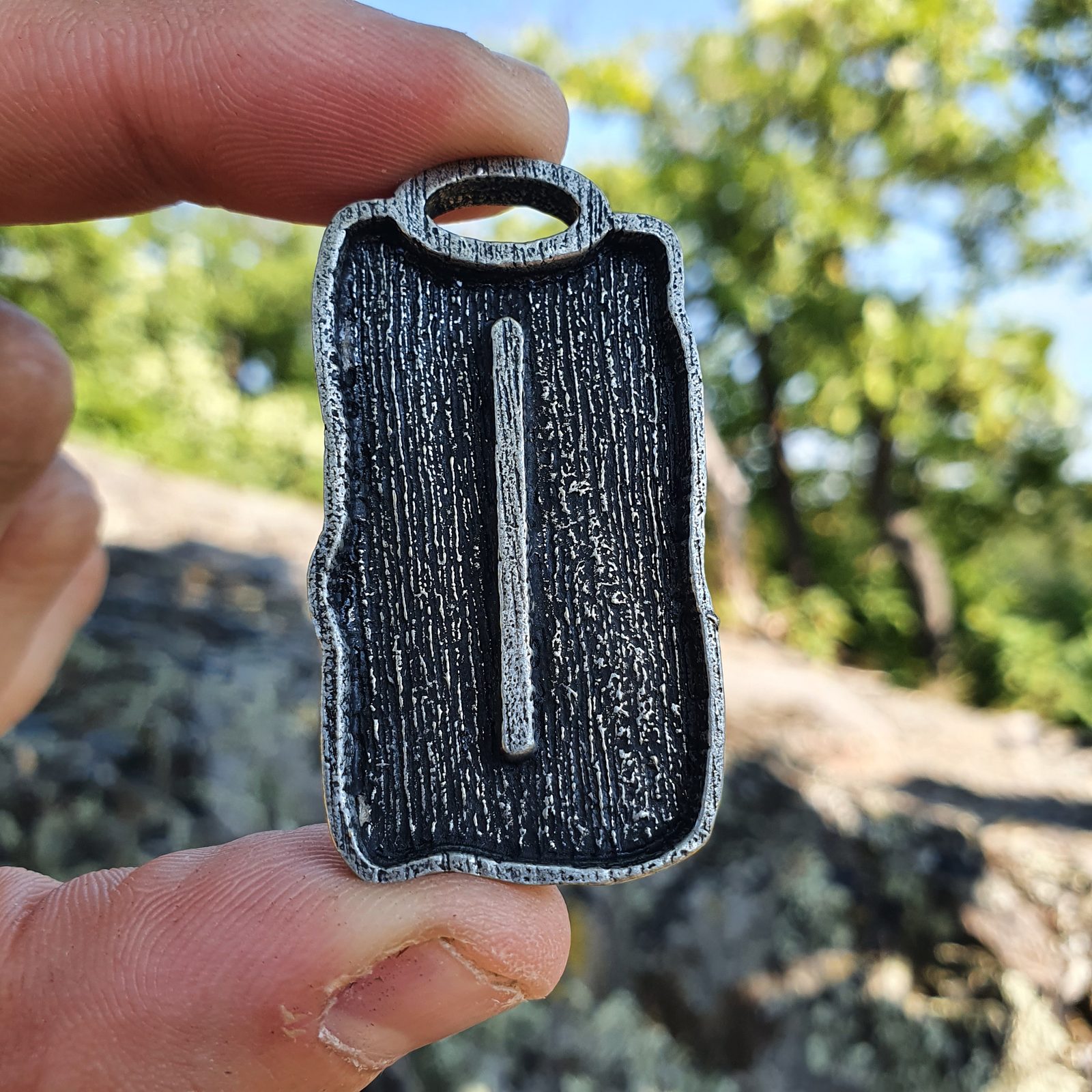 Isaz - Rune Pendant Drakkaria rune pendants Jewellery Wulflund