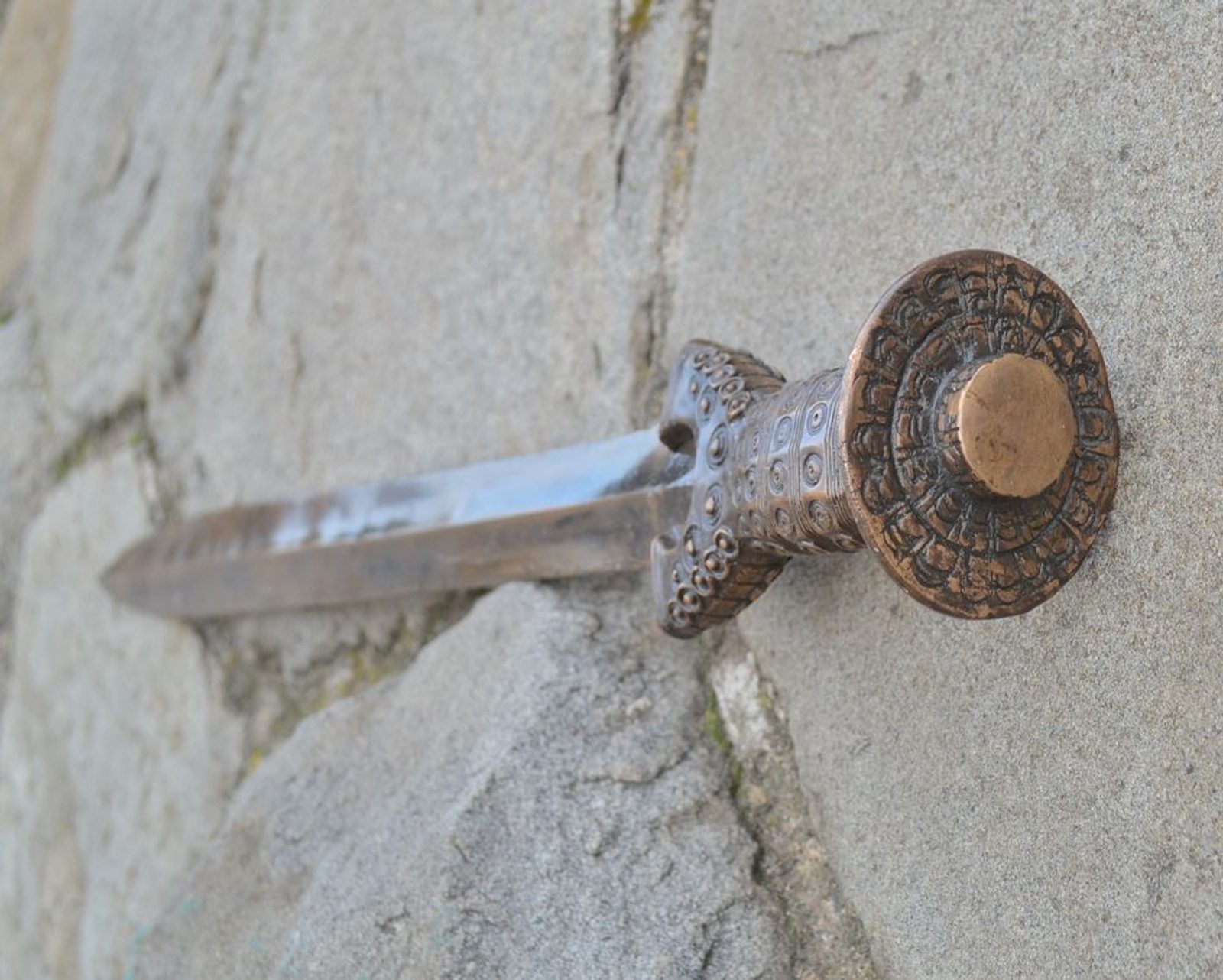 BRONZE SWORD, Bohemia, replica Wulflund
