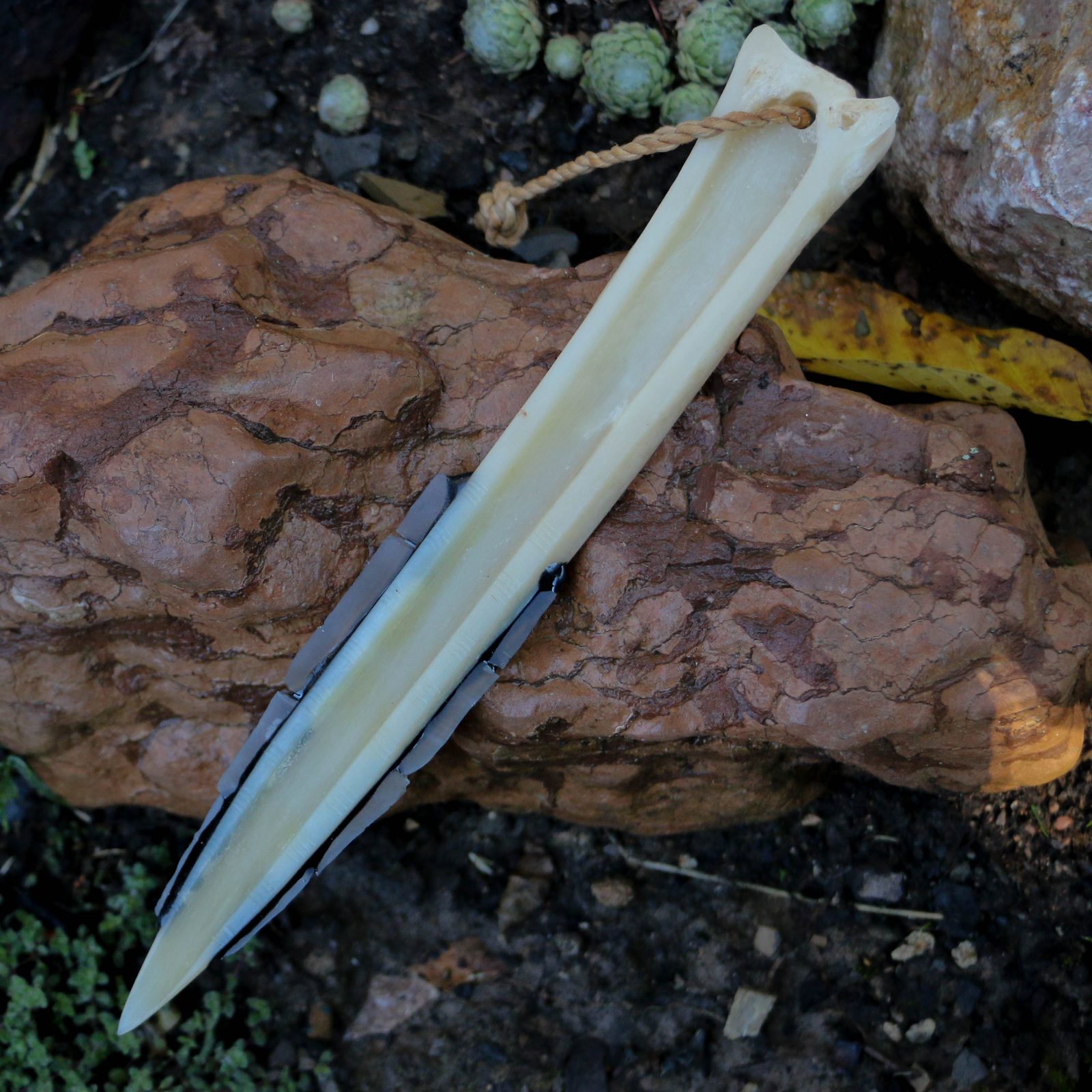 Mesolithic dagger - replica Wulflund
