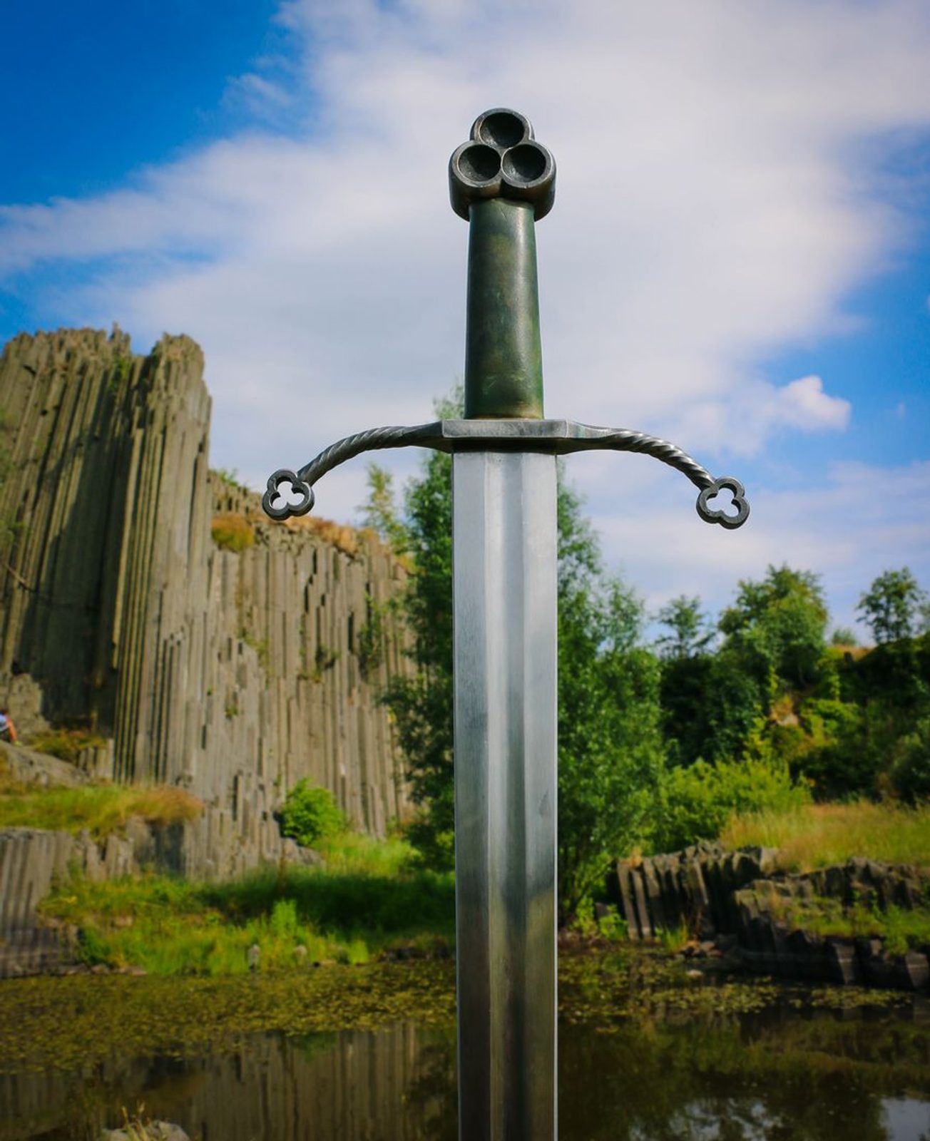 Claíomh Solais - Sword of the Light, Irish trefoil sword Wulflund