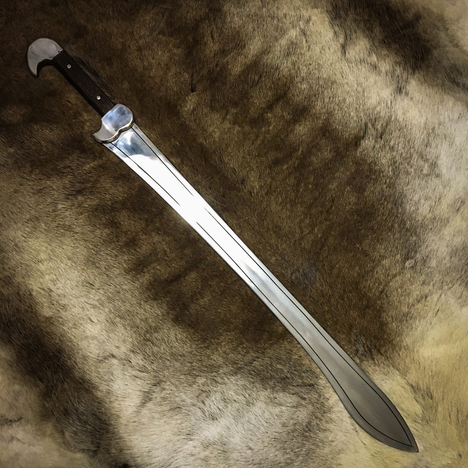 The Greek Kopis, sword Wulflund