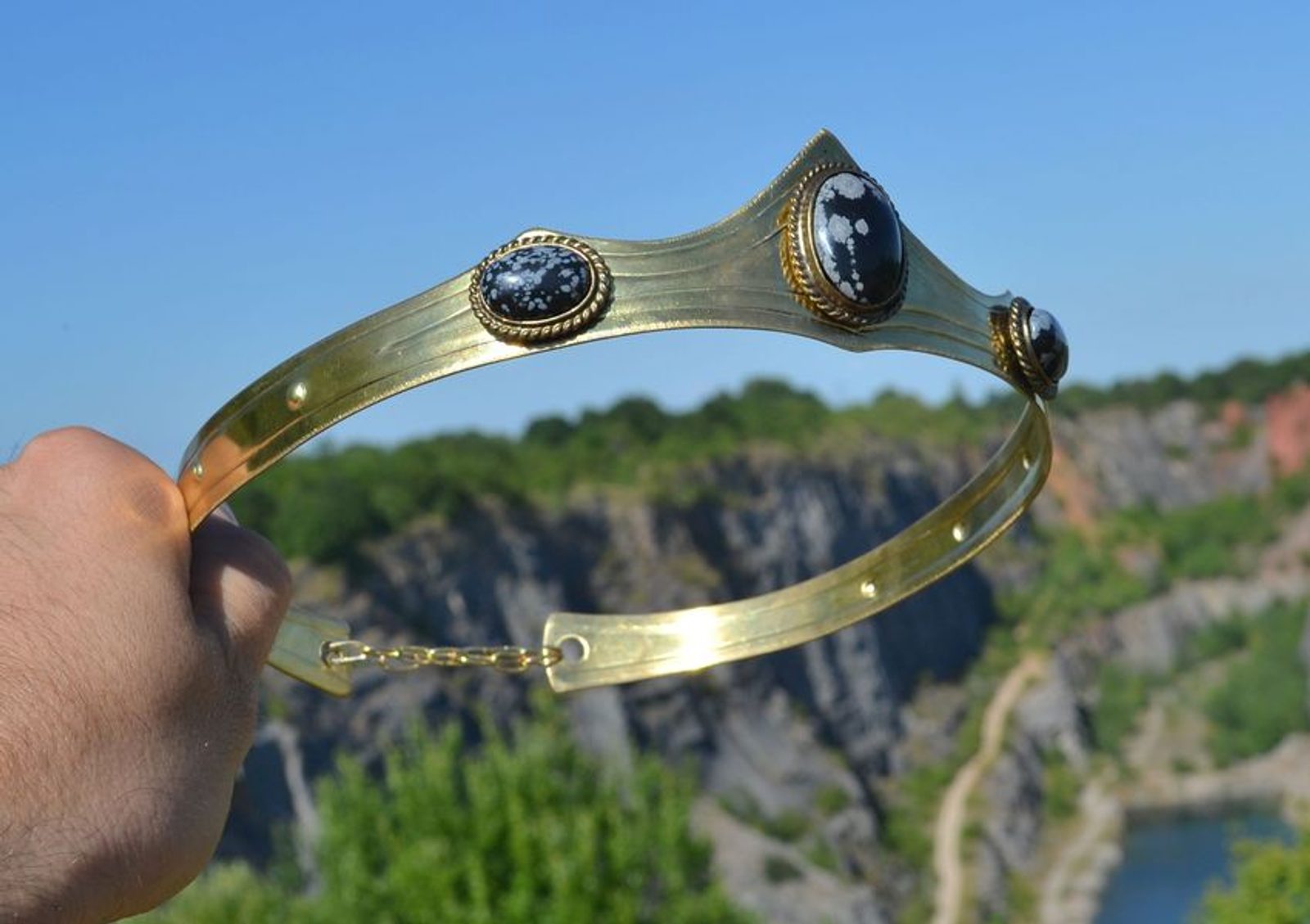 CARDIOLA - CROWN, obsidian Wulflund