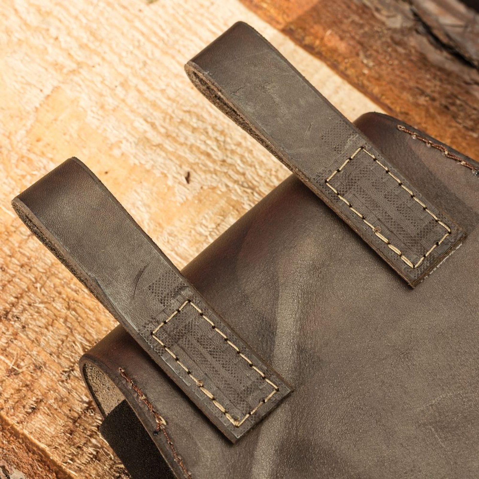 VALKNUT, leather viking bag Wulflund