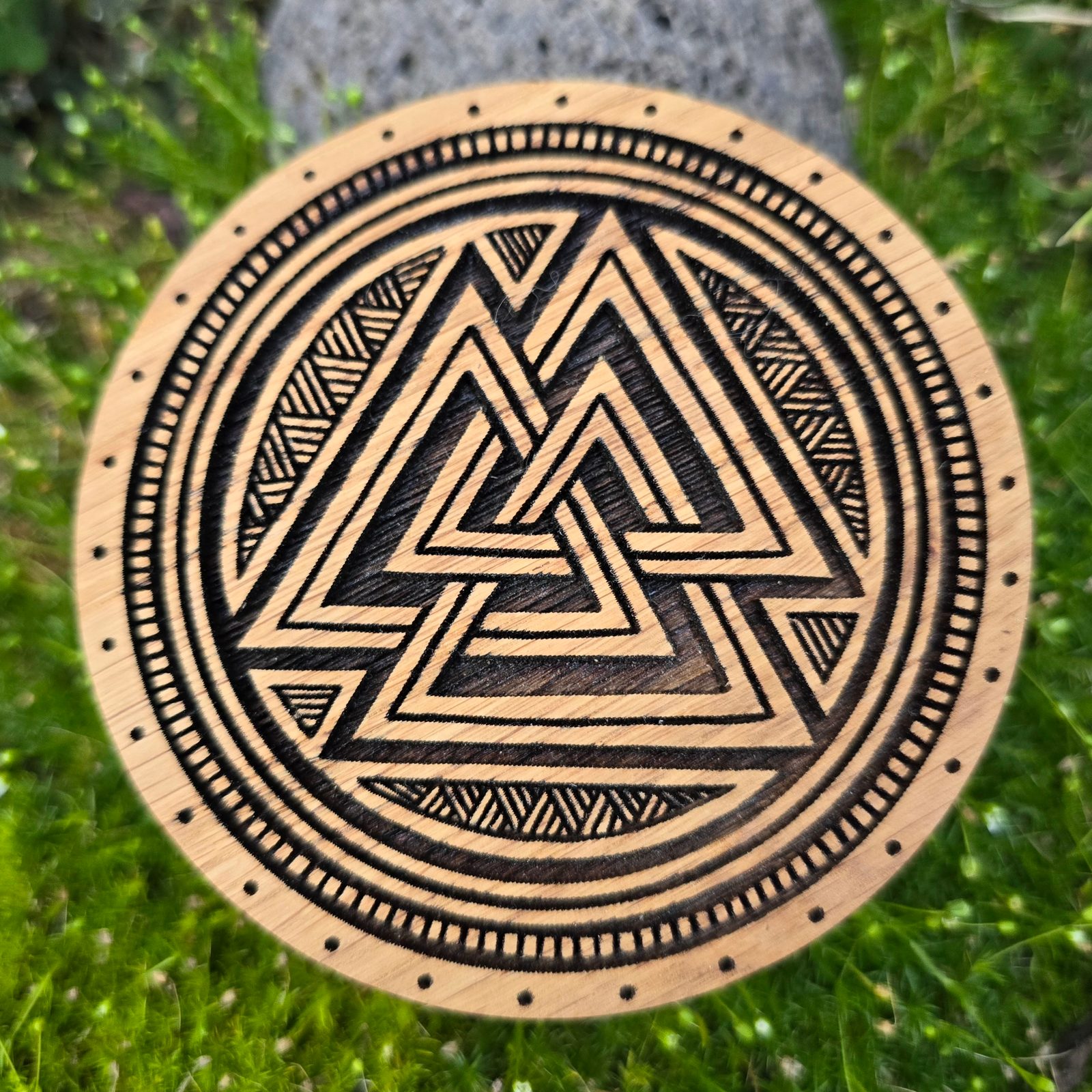 NORSE RUNES - FUTHARK with box - VALKNUT Wulflund