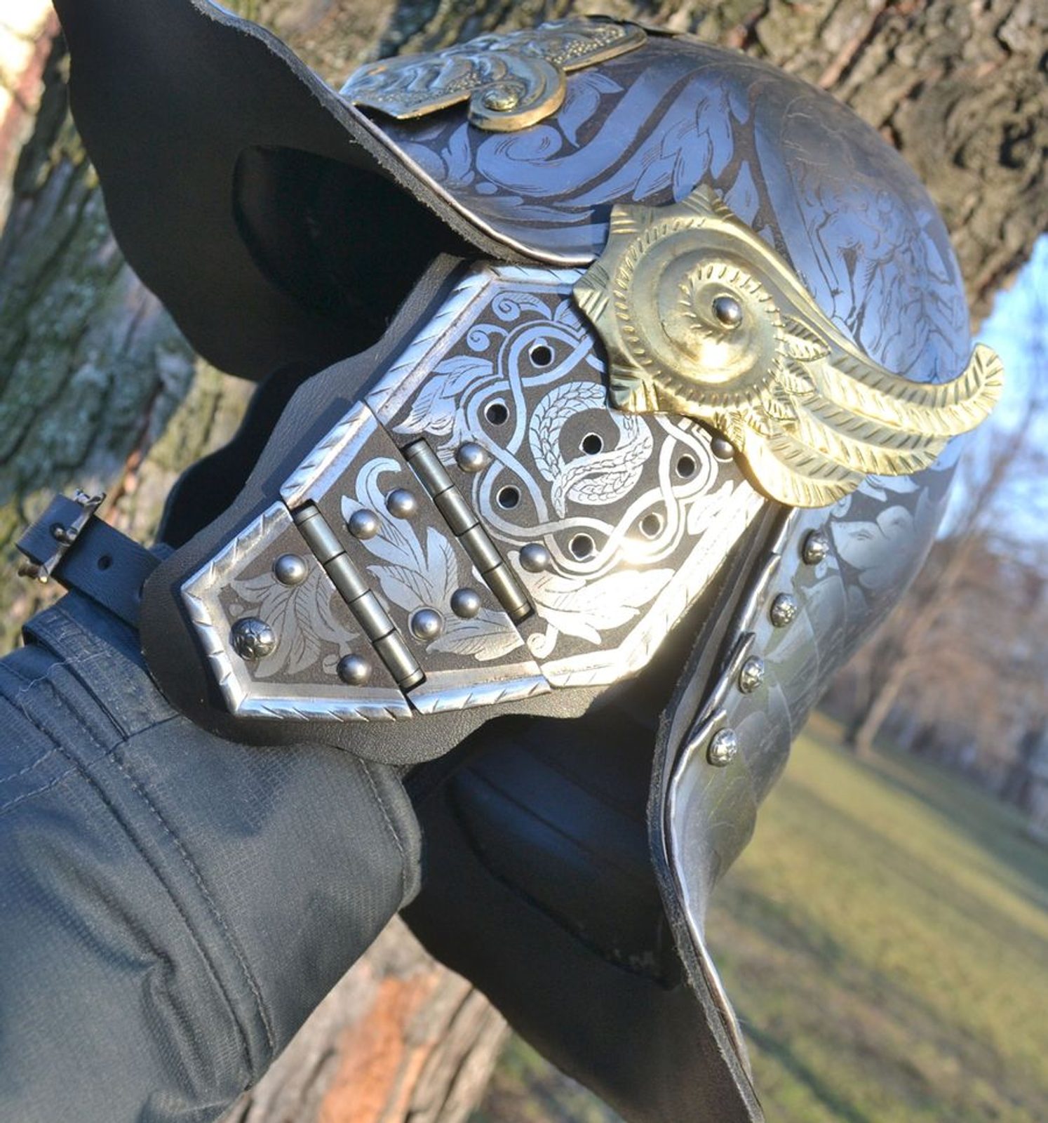 PERSEUS, luxury etched renaissance helmet Wulflund