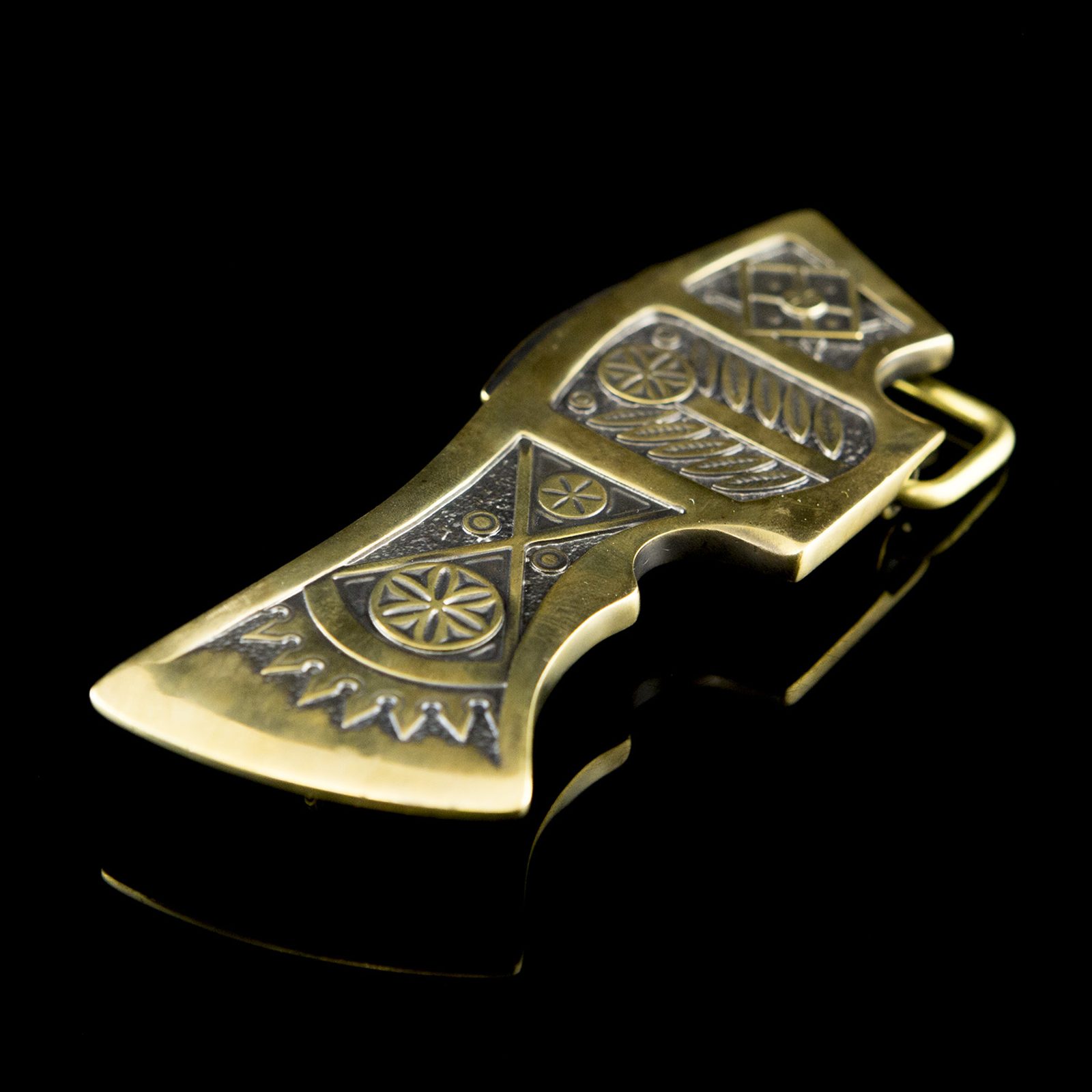 Carpathian axe, belt buckle, brass Wulflund