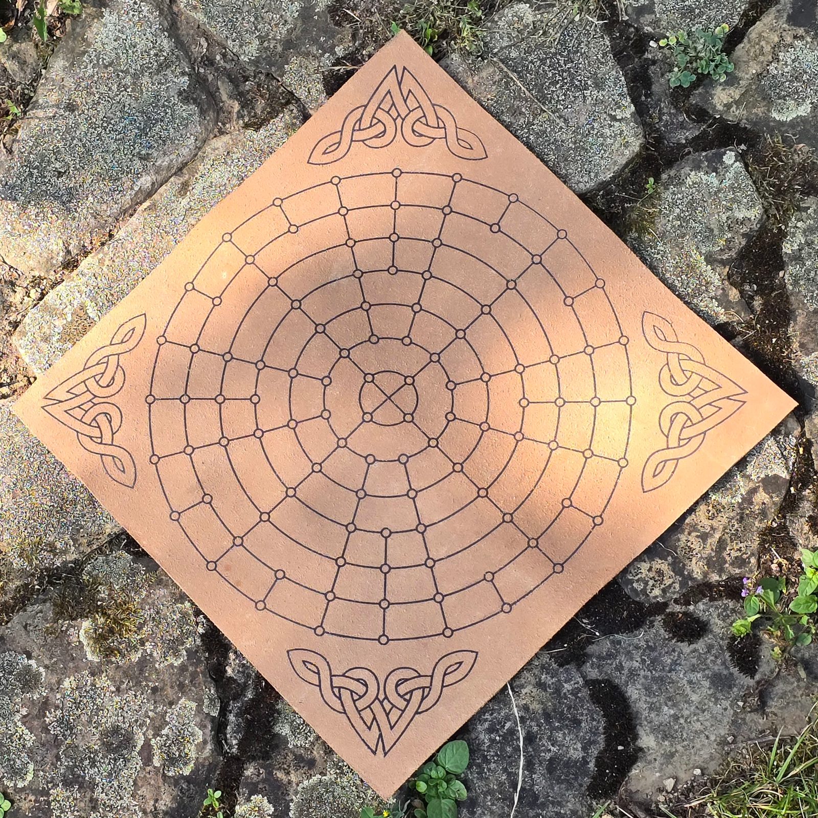 Fidchell - Celtic board game Wulflund
