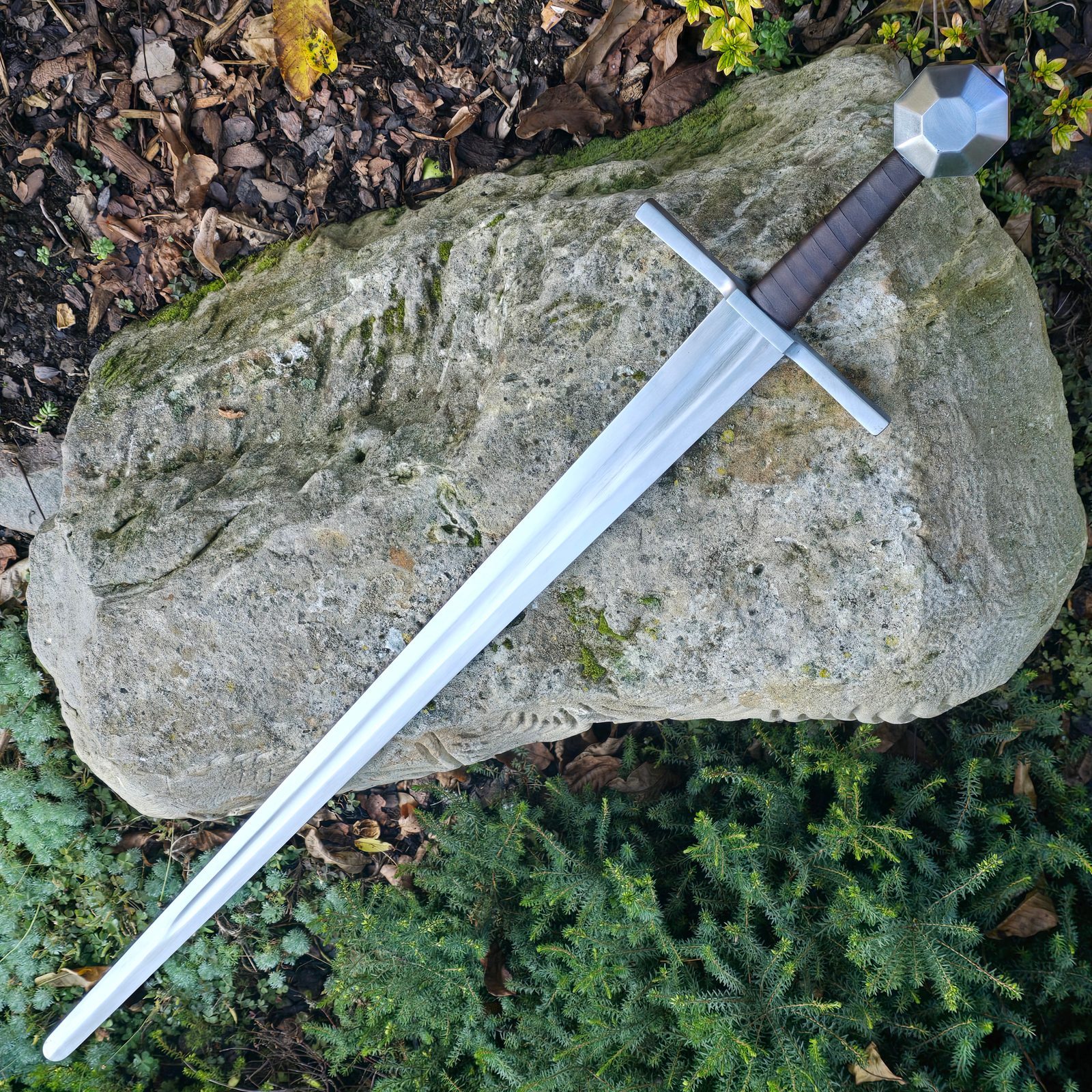 KAZIMIR, one-handed sword, 15th century, Full Tang Wulflund