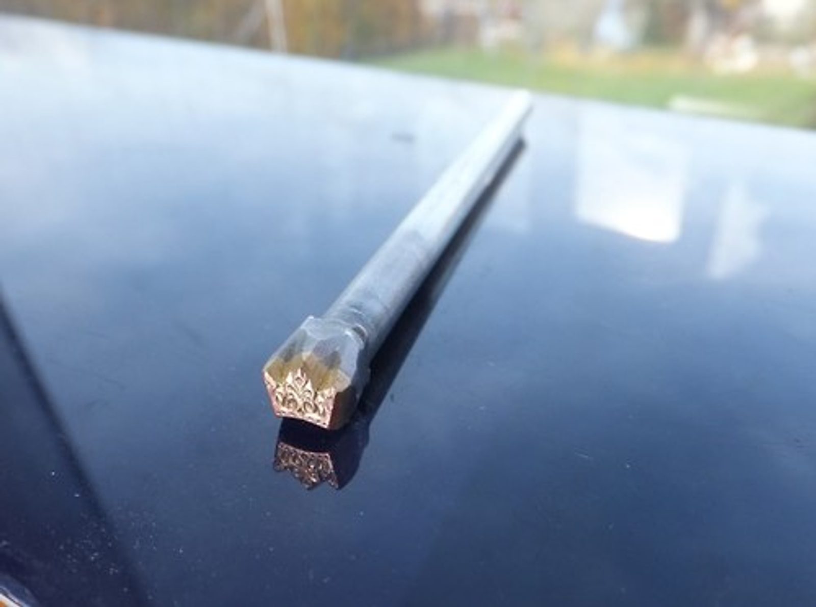 CROWN, leather stamp Wulflund