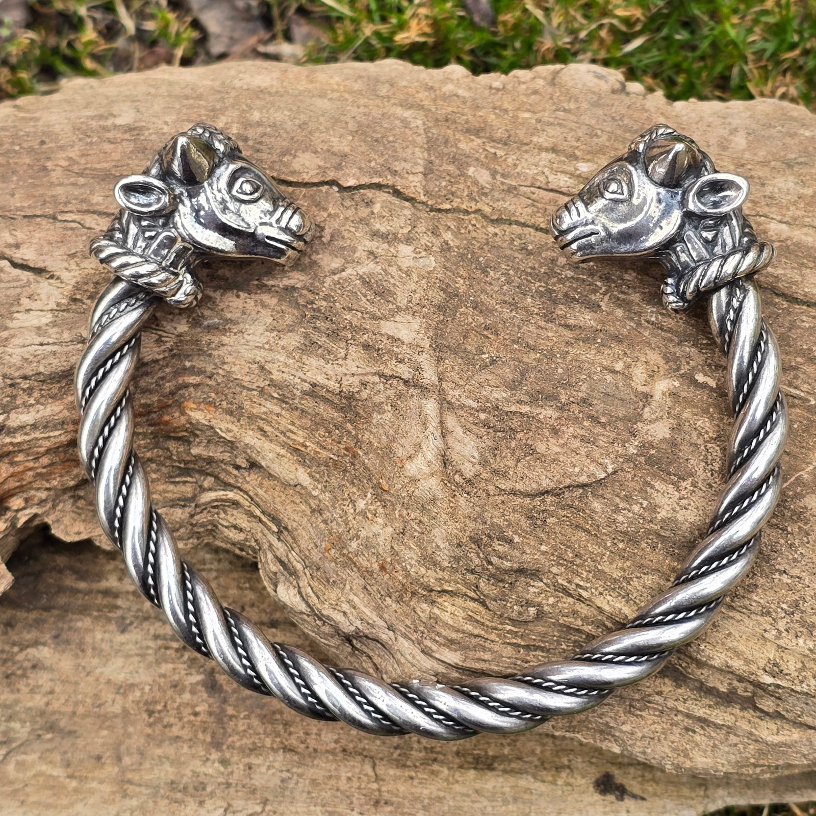 Celtic bull bracelet, Trichtingen, solid silver 925 Wulflund