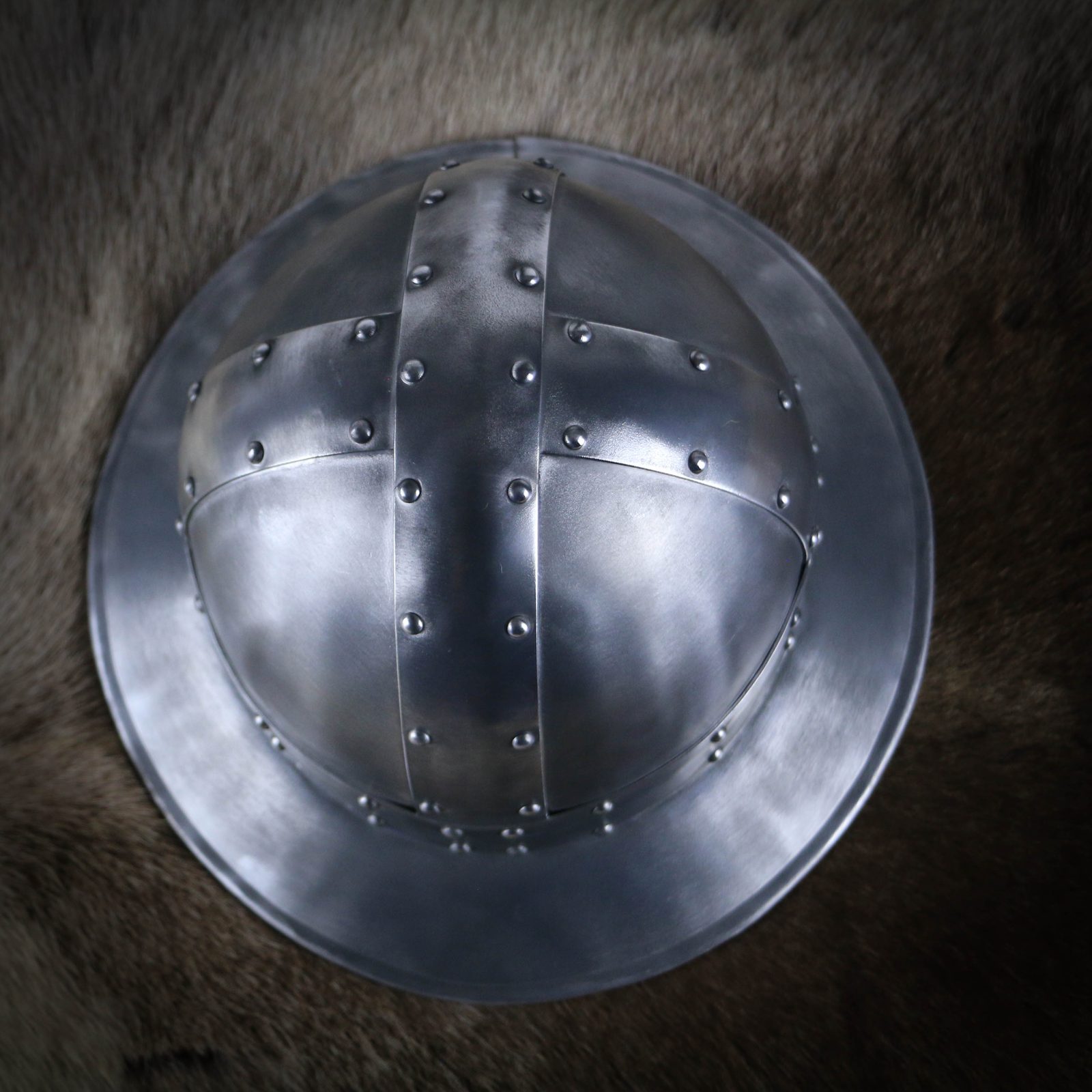 TEMPLAR KNIGHT KETTLE HAT Duralumin - Costume Rental Wulflund