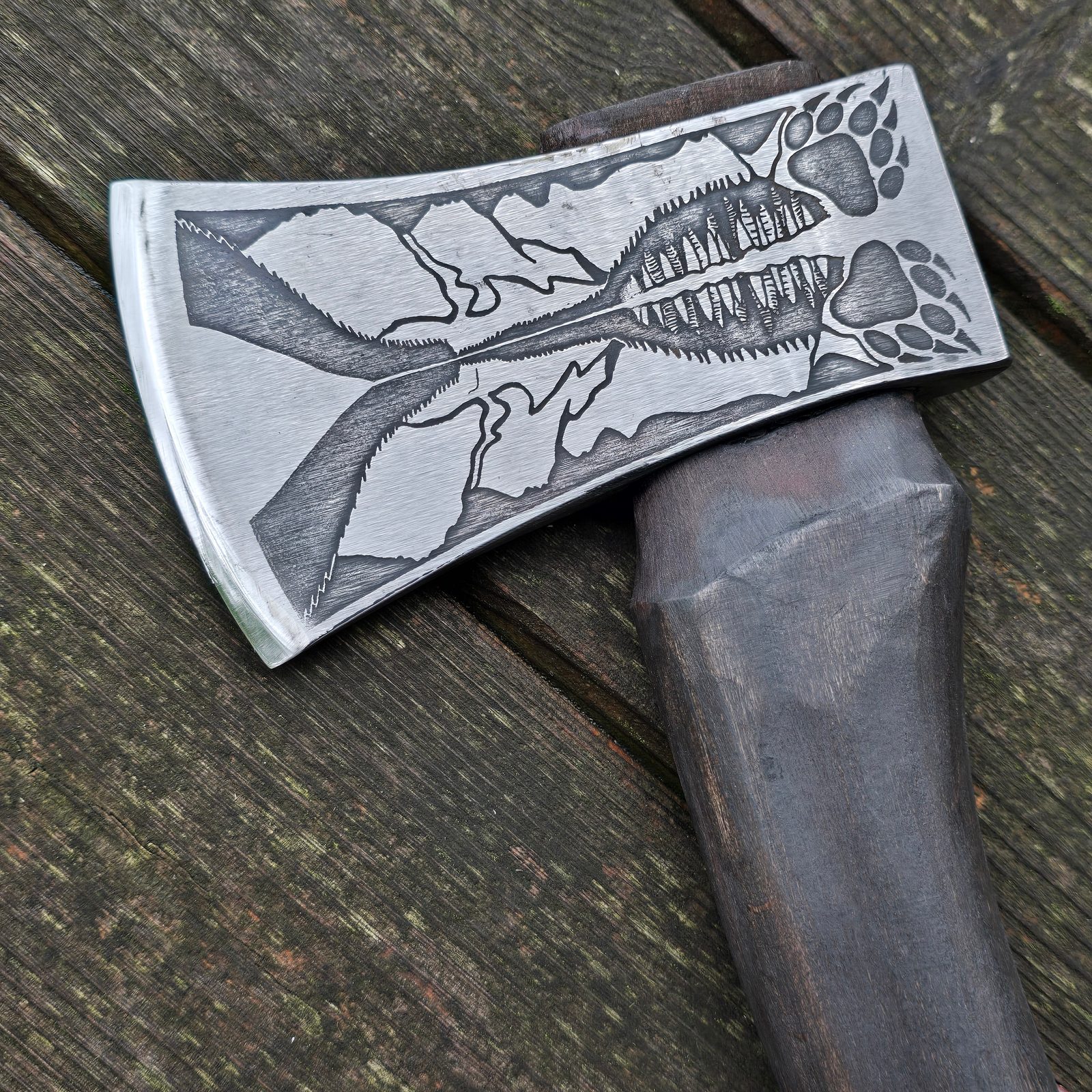 Canadian forged axe - MORAINE Drakkaria Axes for Bushcraft Bushcraft ...