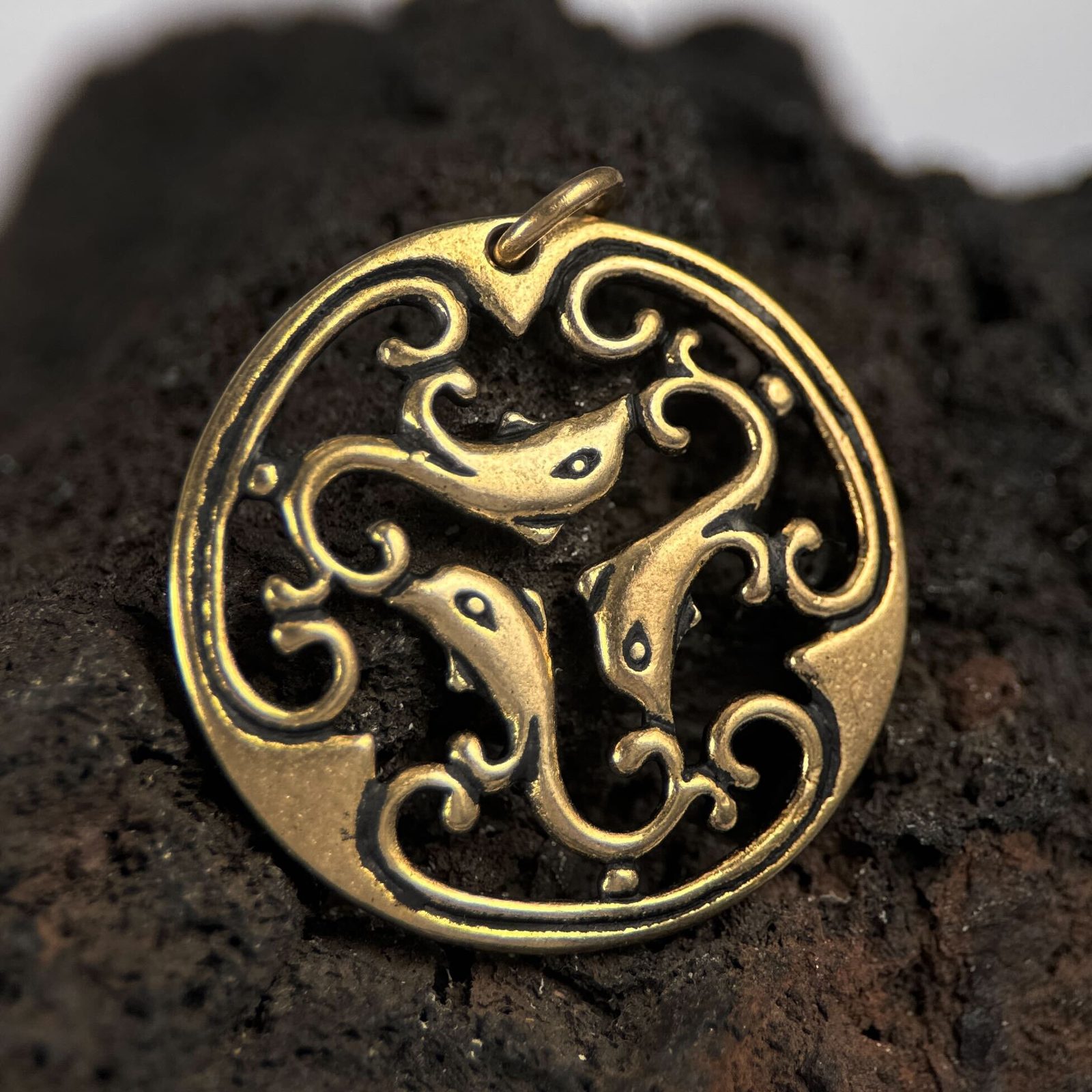 Dolphin, Ancient Rome, pendant, bronze Wulflund