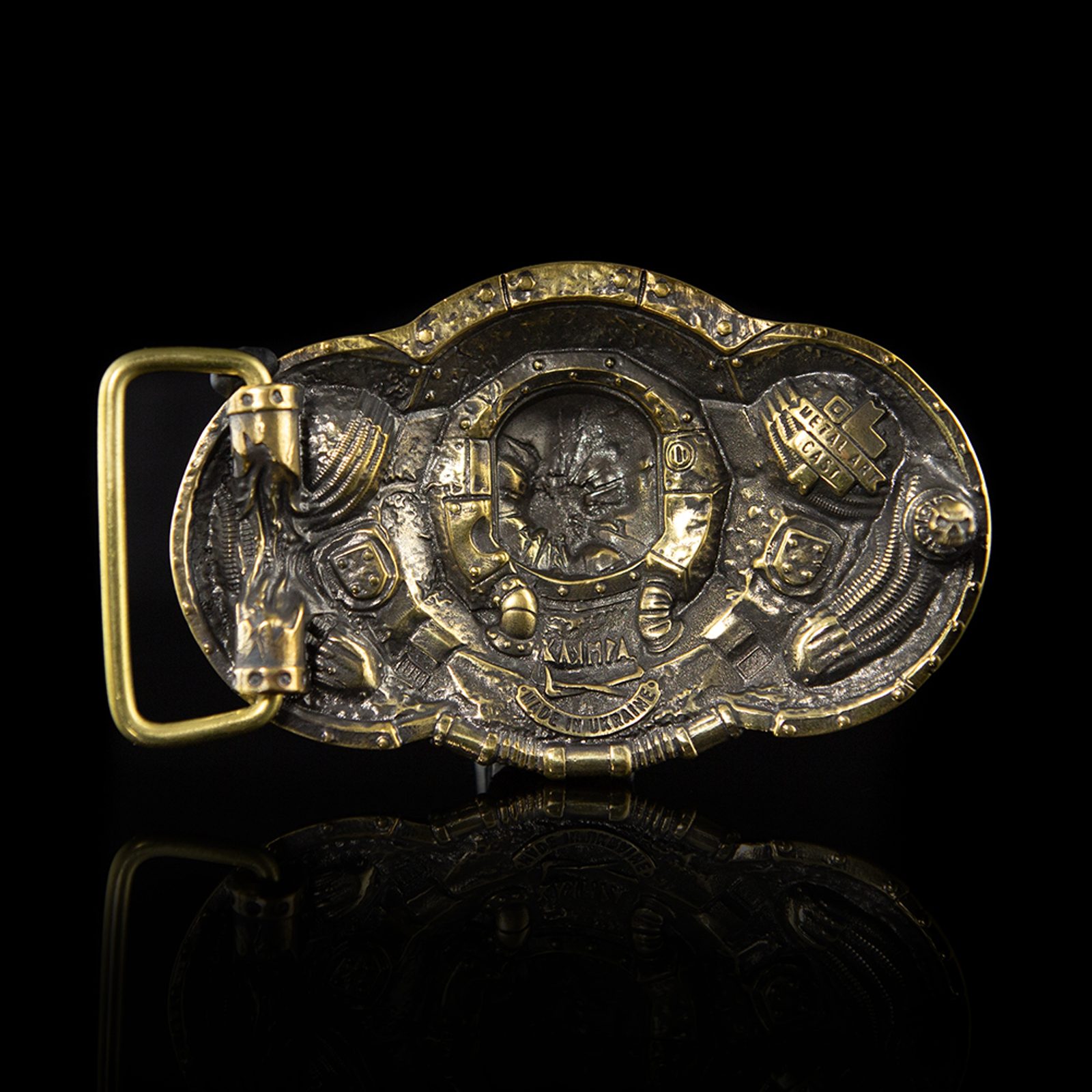 ALIEN, belt buckle, brass Wulflund