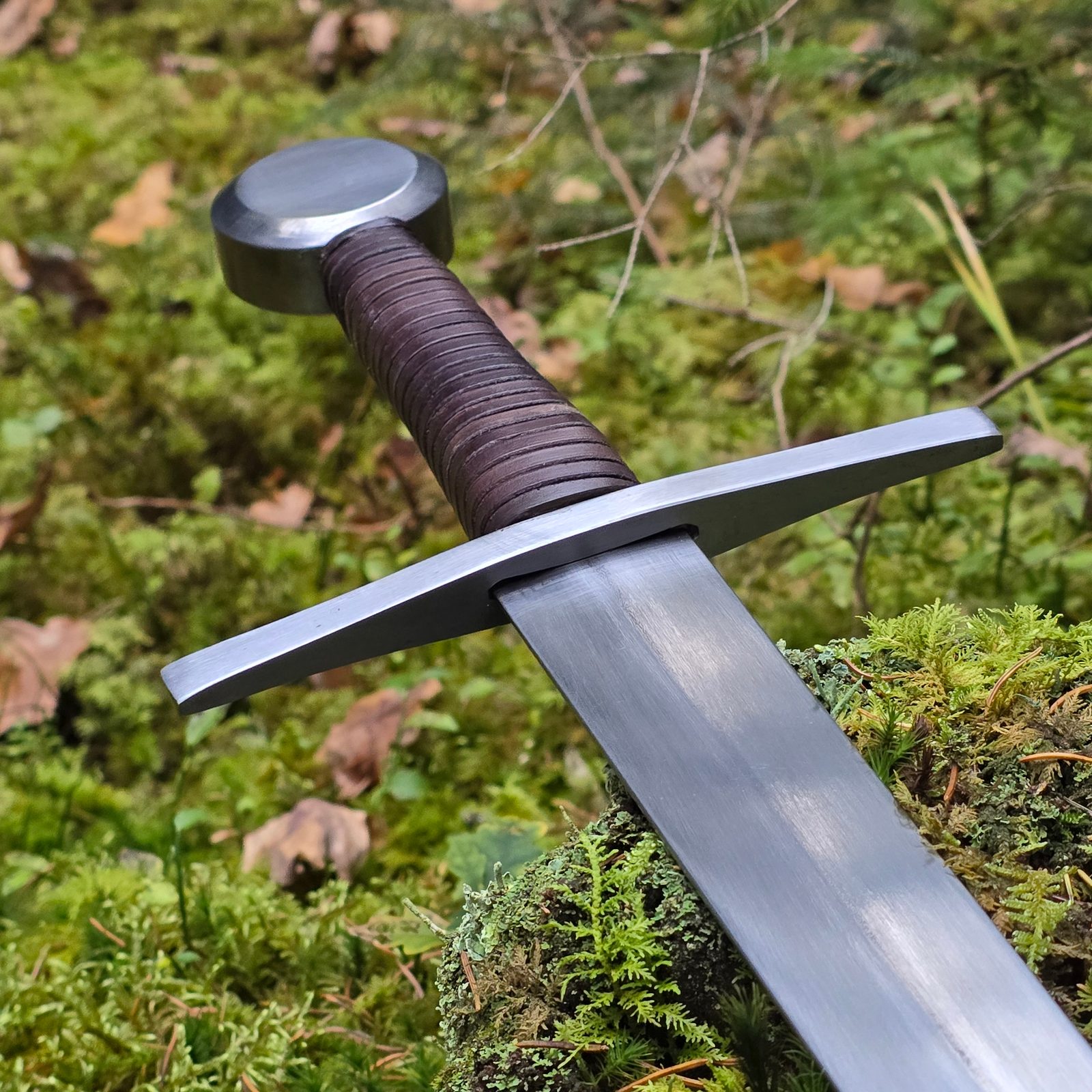 BELLATOR, One-Handed Medieval Sword, Full Tang Wulflund