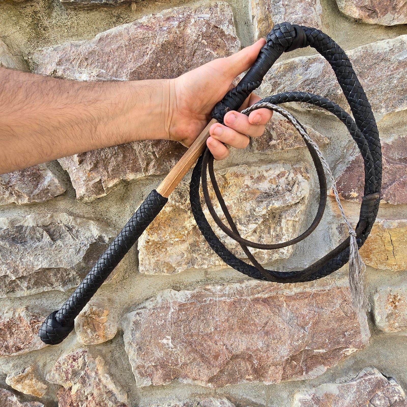 LEATHER WHIP, 250 cm Wulflund