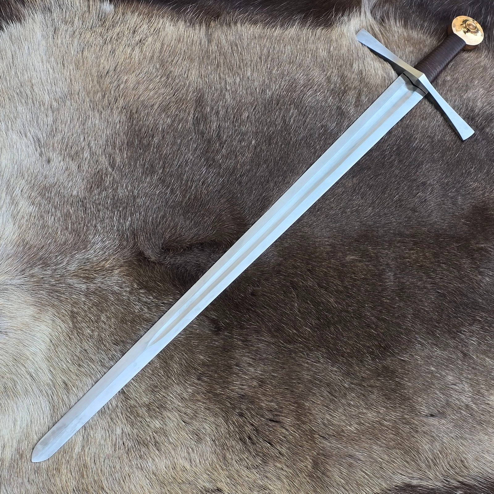 GRIMO, medieval one-handed sword, blunt Wulflund