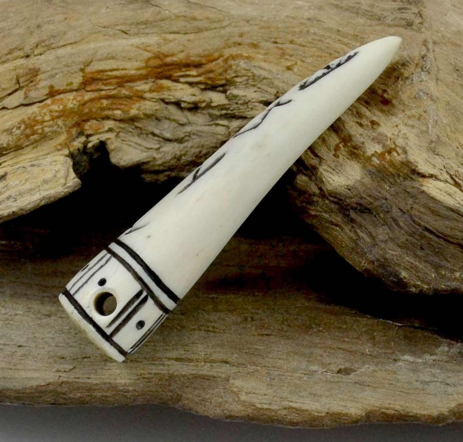 THOR, rune viking, pédant, bois de cerf Nous faisons revivre l'histoire